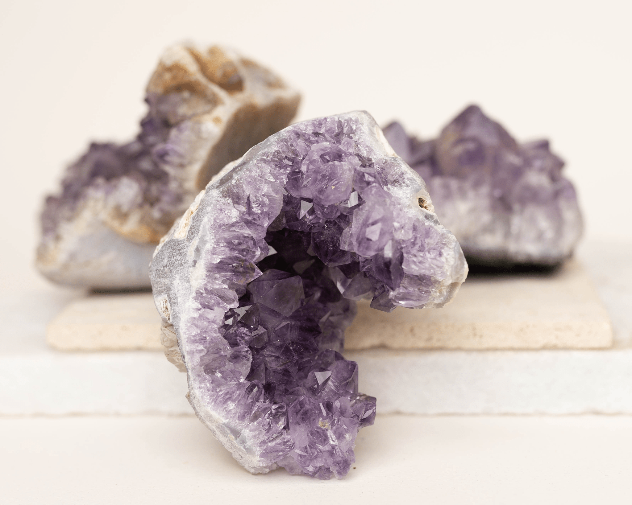 Amethyst Clusters – Bodh Gem and Crystals